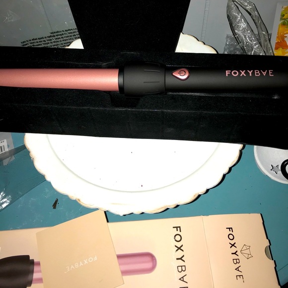 foxybae | Hair | Nwt 25mmwand Rose Gold Barrel Curling Wand Org99 Nice ...